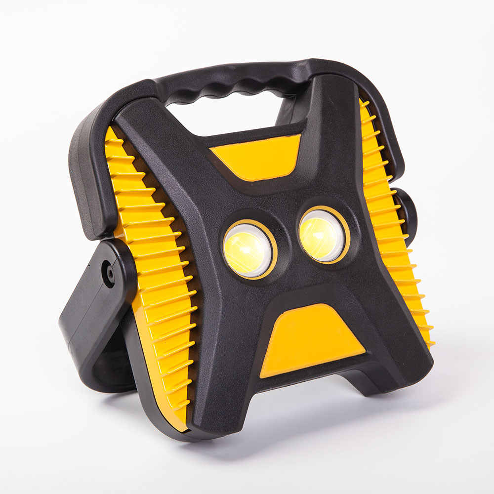 Portable Scene Ground/Magnet LED Light | WFR Wholesale Fire & Rescue